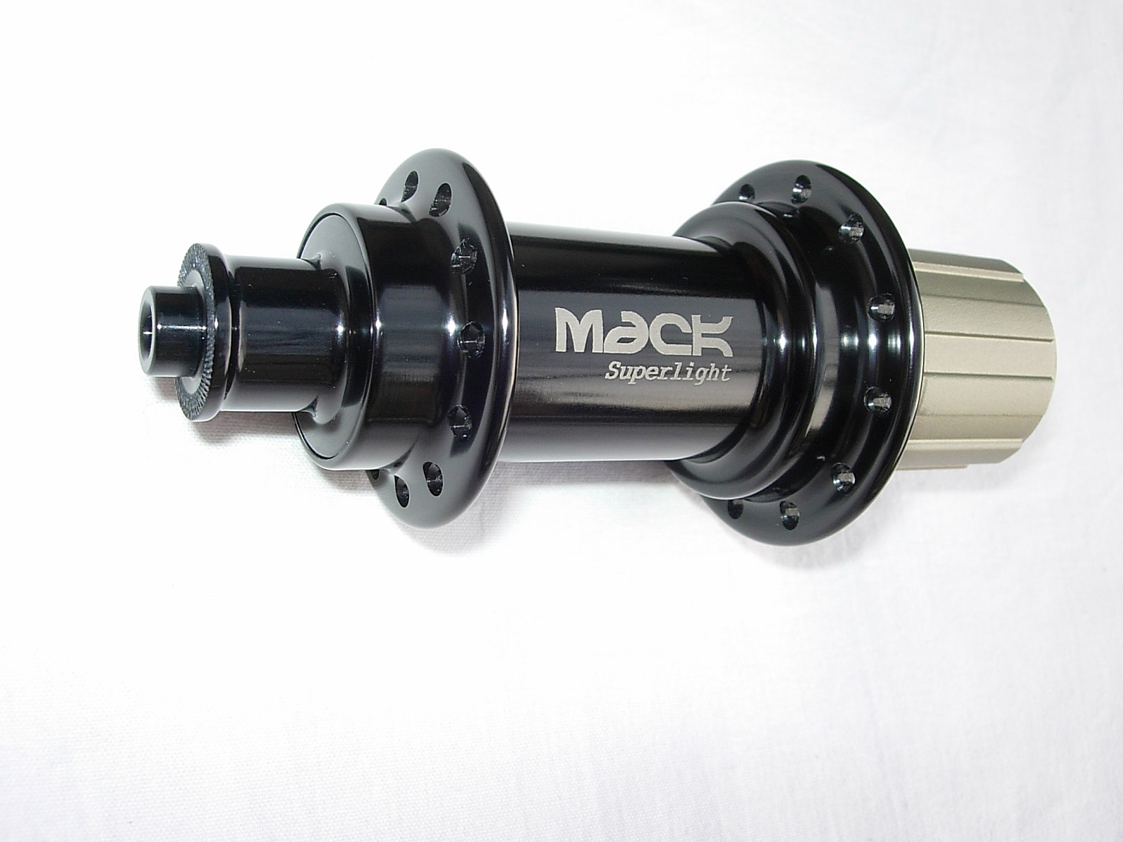 Road Rear - Mackhubs